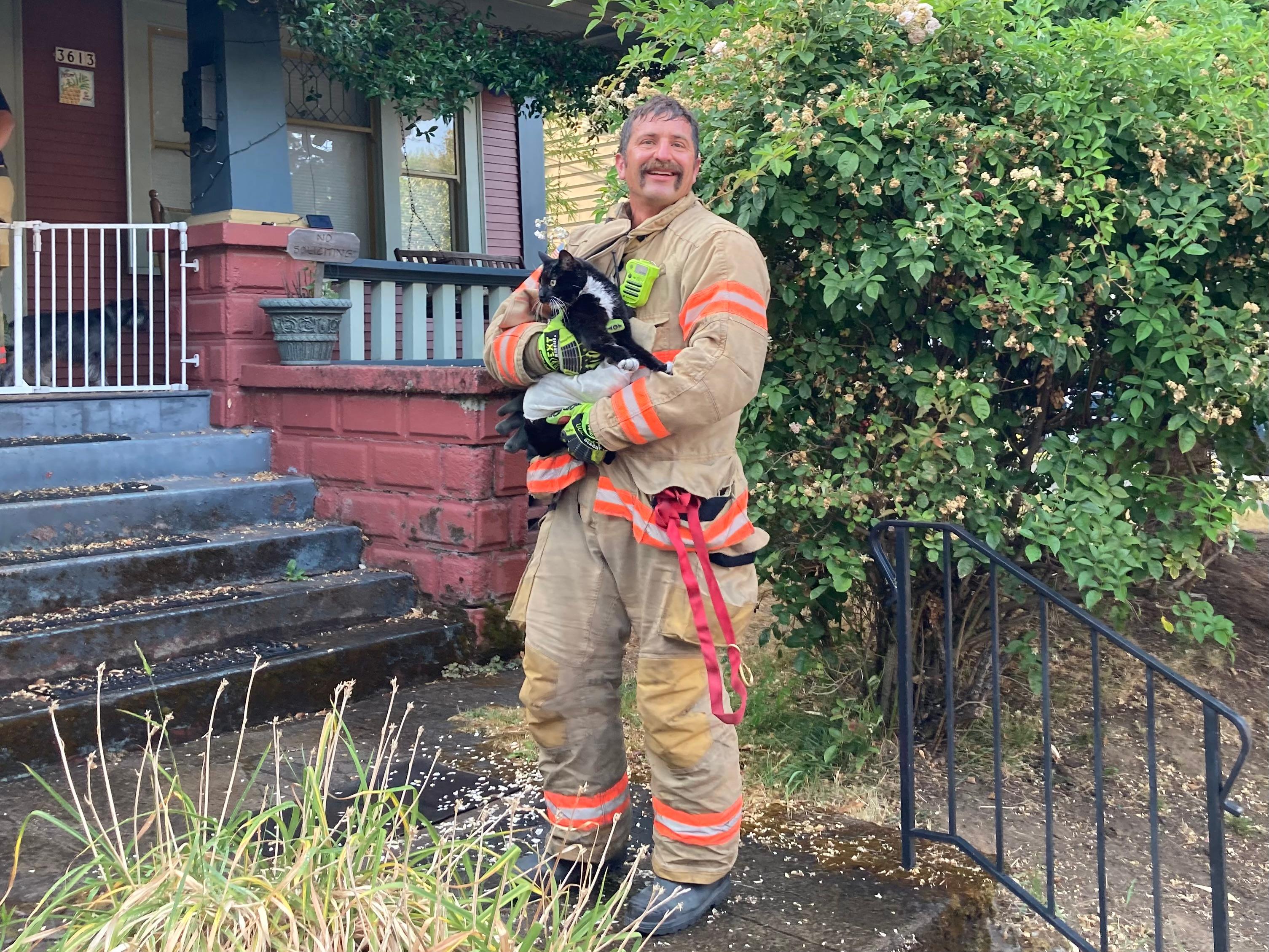 Portland Fire Responds to 2nd Alarm Fire in King Neighborhood (Photo)