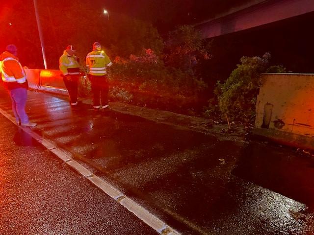Semi Loses Control On I-5 North, Expect Delays (Photo)