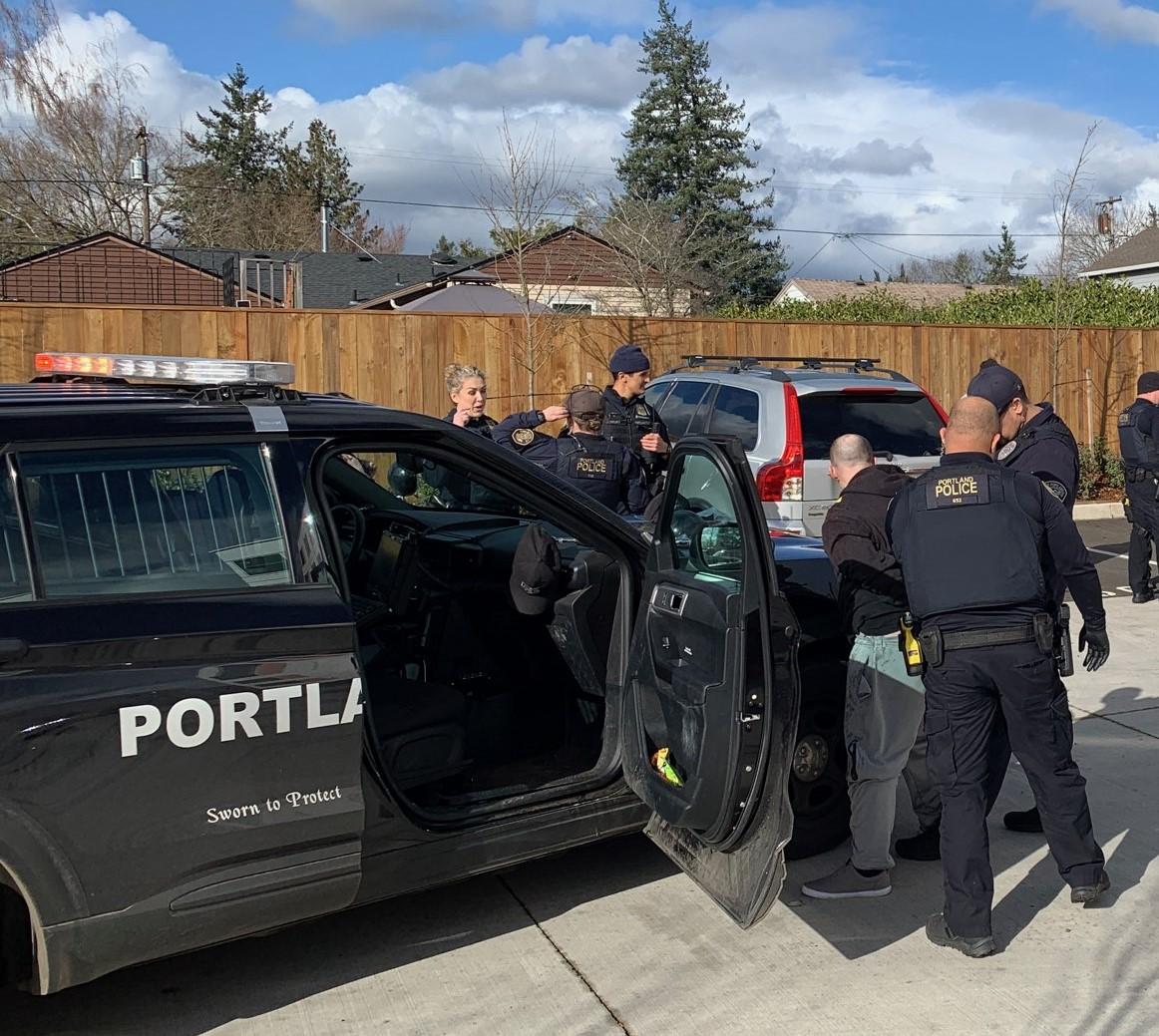 Multi-Agencies Conduct Successful Stolen Vehicle Operation (Photo)